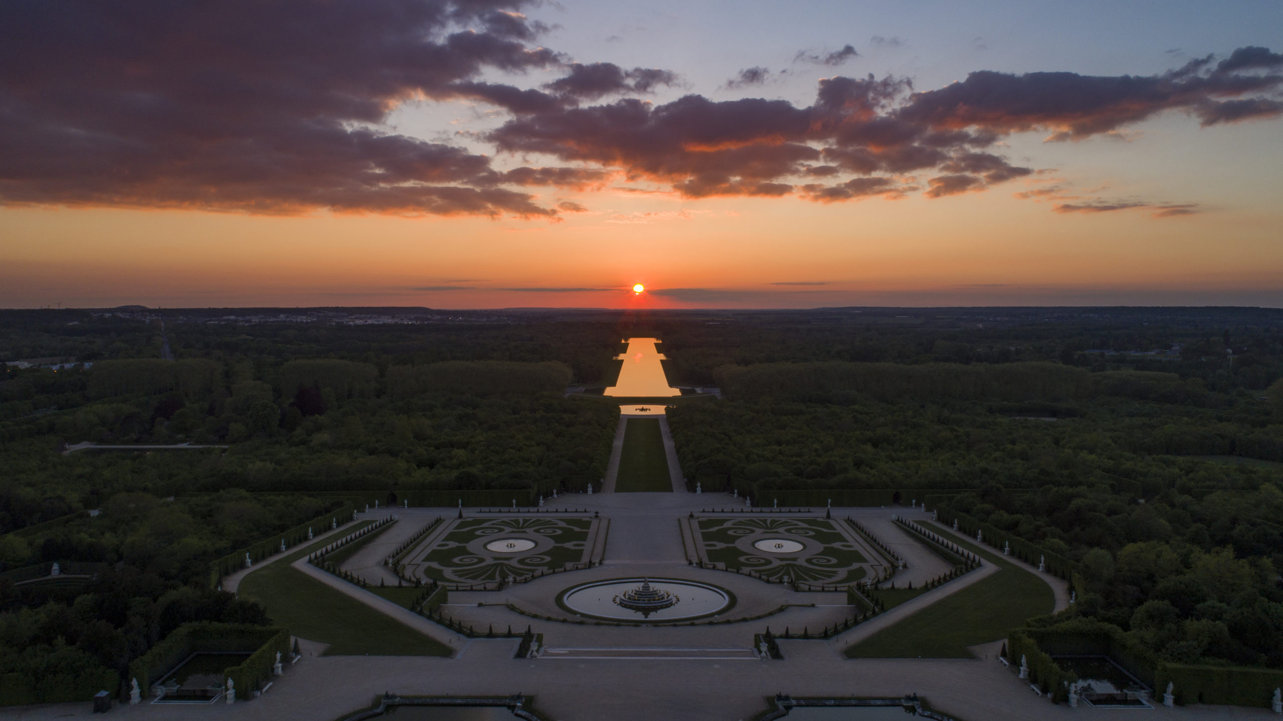 Aerial footage of Versailles | French-American Cultural Foundation